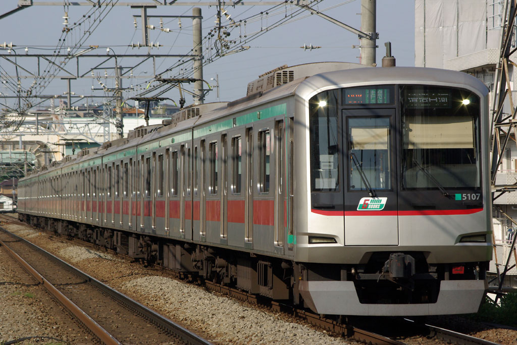 東急5000系(2代)5107Fの写真